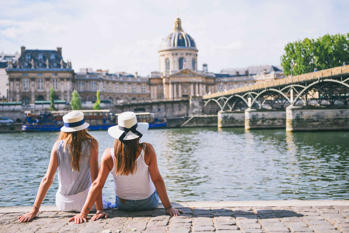 Paris Select Book – Paris Select