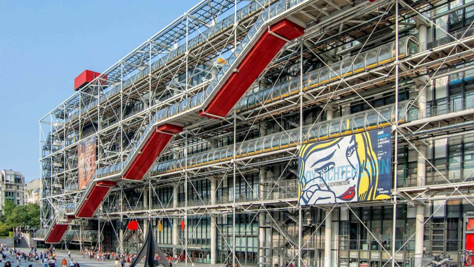 Discover the Centre Georges Pompidou in the 4th arrondissement of Paris ...