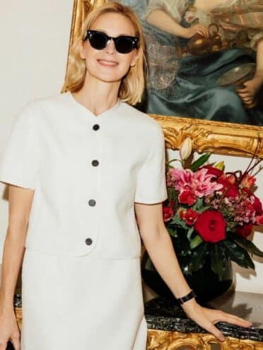 Paris Select Book – Paris Select