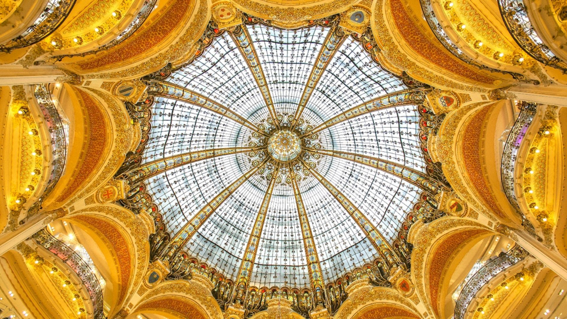 Les Galeries Lafayette Paris Haussmann vous accueillent pour des ...