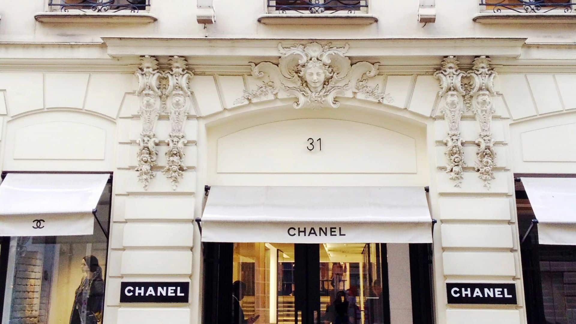 Chanel, leader de l’expérience client selon le classement KPMG 2024