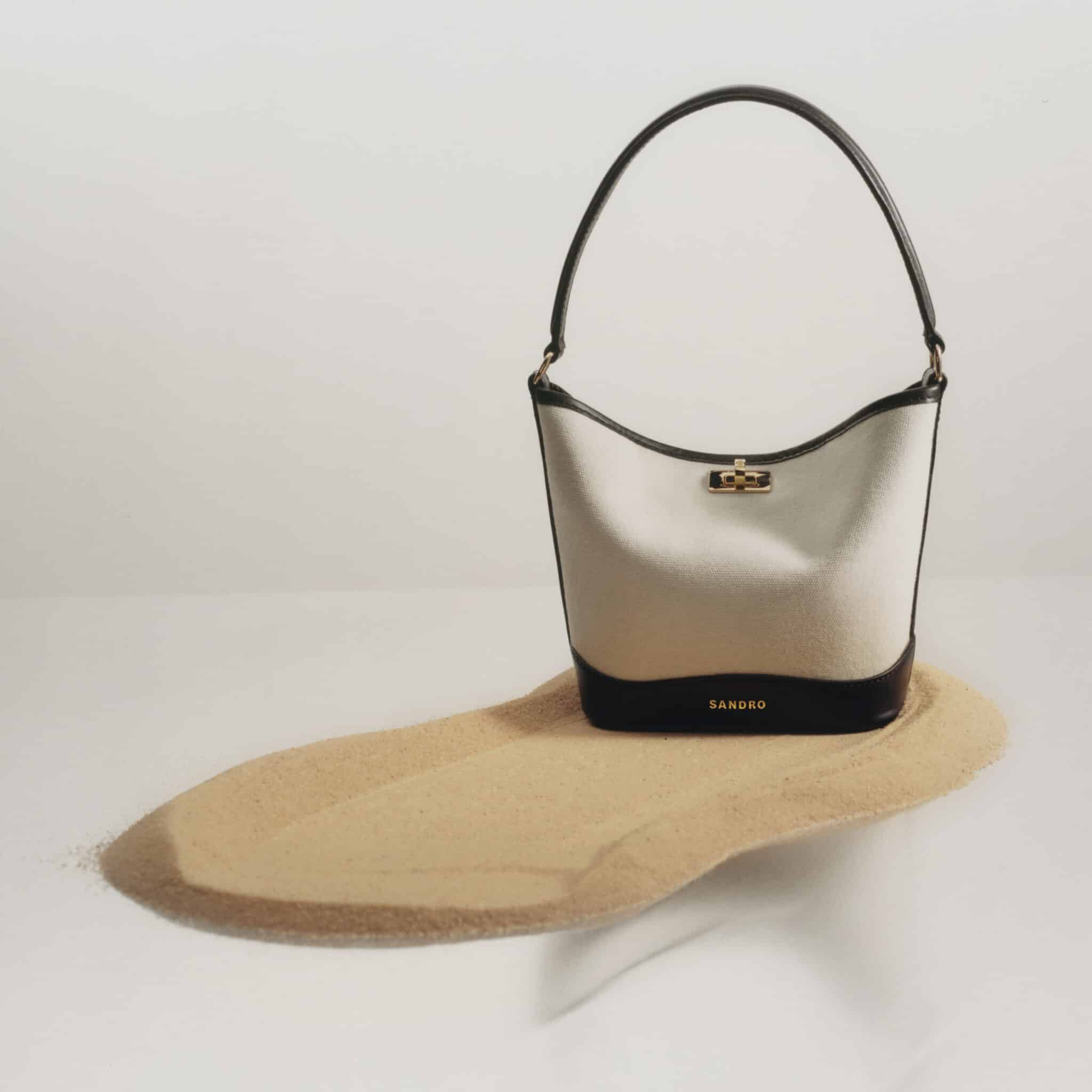 Sandro dévoile le Small Tangoso, son nouveau it-bag intemporel