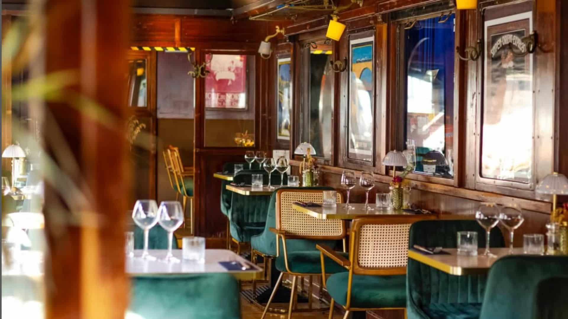 Le Wagon Bleu à Paris : un Orient-Express culinaire en plein 17e