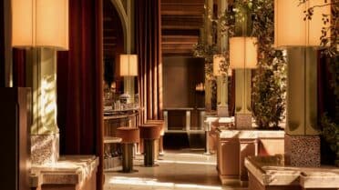 Le Grand Café : la nouvelle scène vivante du chic parisien