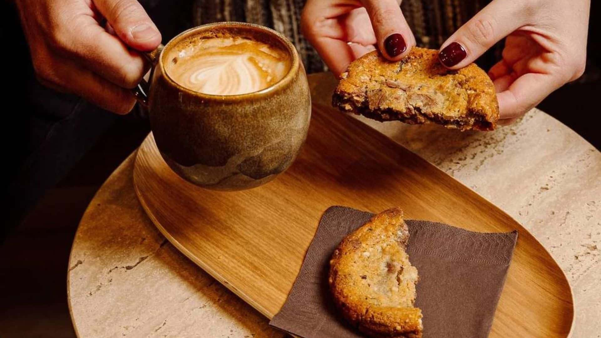 Brown: coffee shop in the Marais serving Spritz-to-go