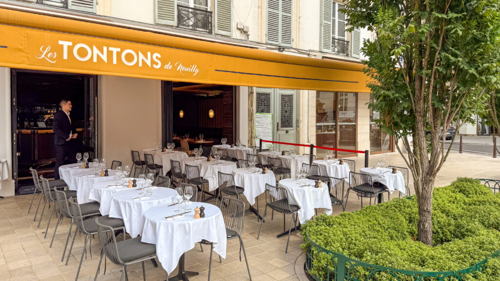 RH Paris : la nouvelle cathédrale du design sur les Champs-Élysées