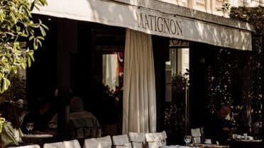 Le Restaurant Club Matignon, le rendez-vous des initiés de la Paris ...