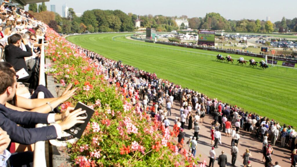 RH Paris: the new cathedral of design on the Champs-Élysées
