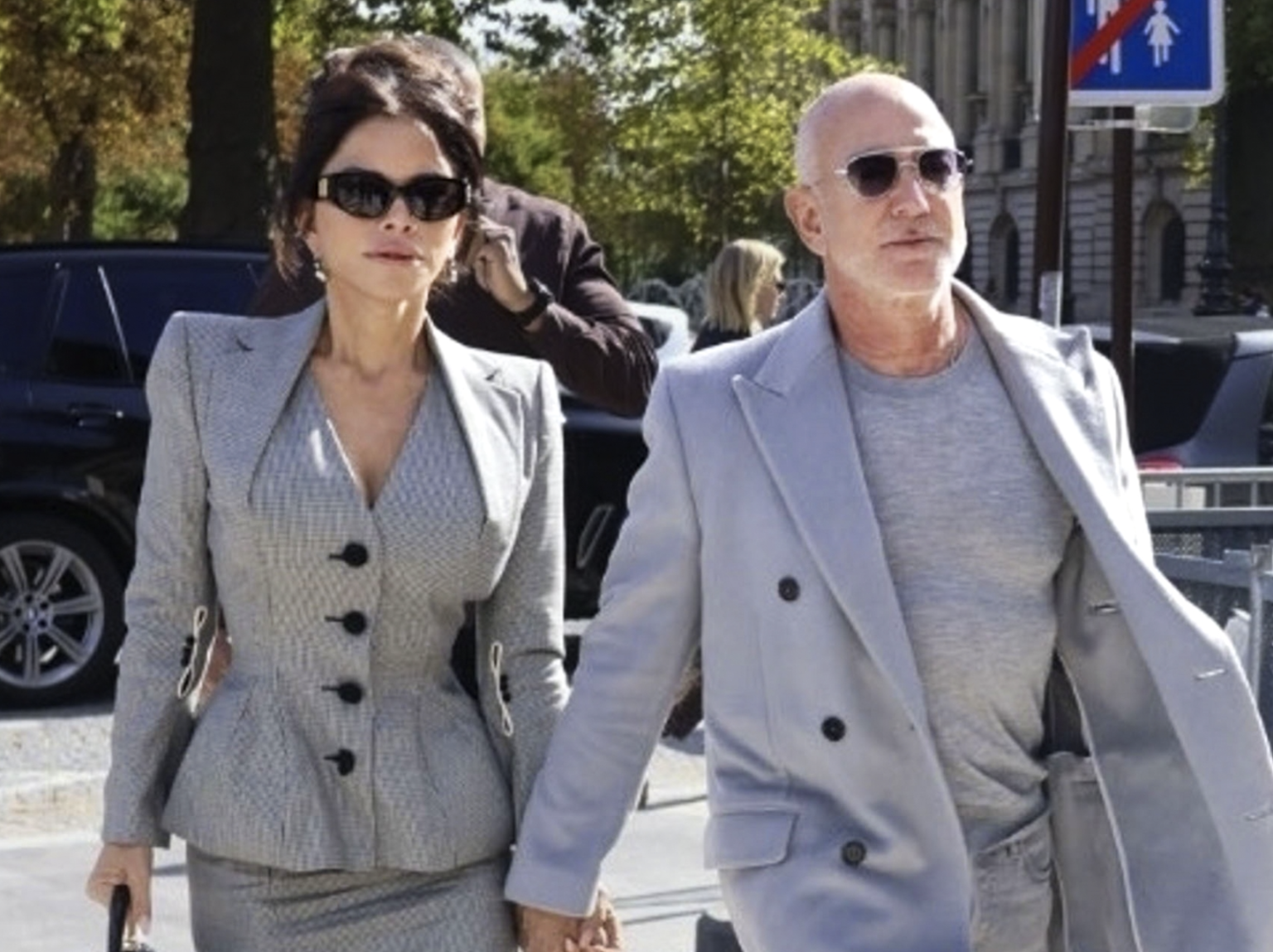 Jeff Bezos and Lauren Sánchez: the high-profile duo at Paris Fashion Week 2025