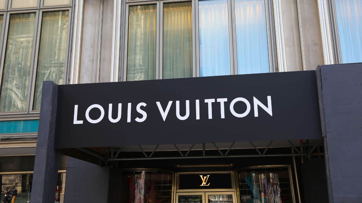 Louis Vuitton No. 1 in second-hand goods in 2025 on eBay Watchlist ...