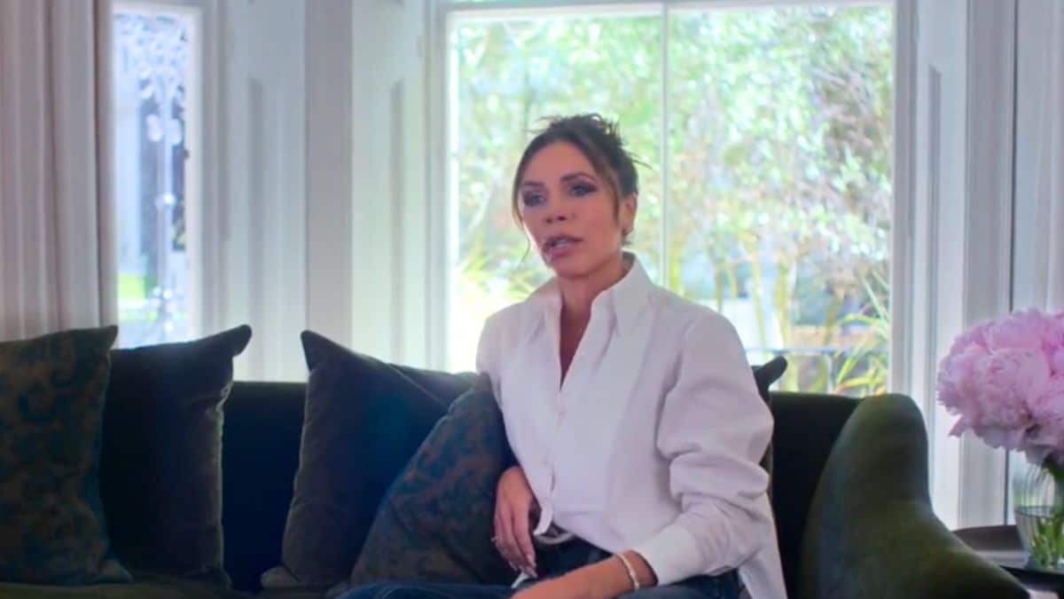 Victoria Beckham porte un faux sac Louis Vuitton, Marc Jacobs répare l ...