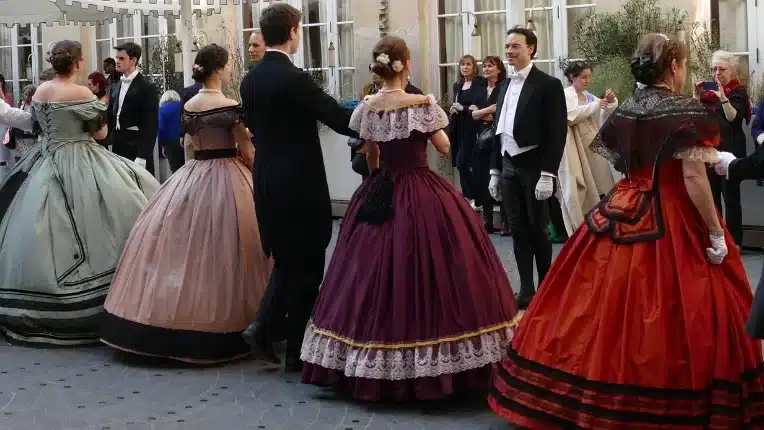 The Paris ball calendar: when the Hôtel de la Marine brings history to ...