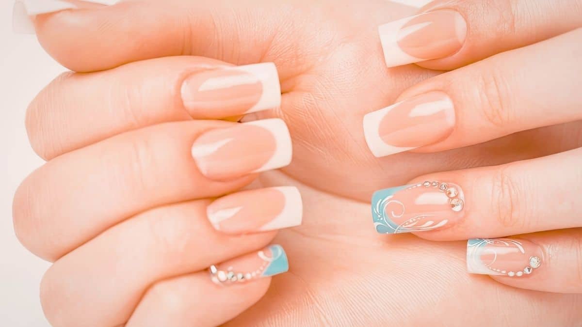 Invisible French: the chic, natural manicure for summer nails