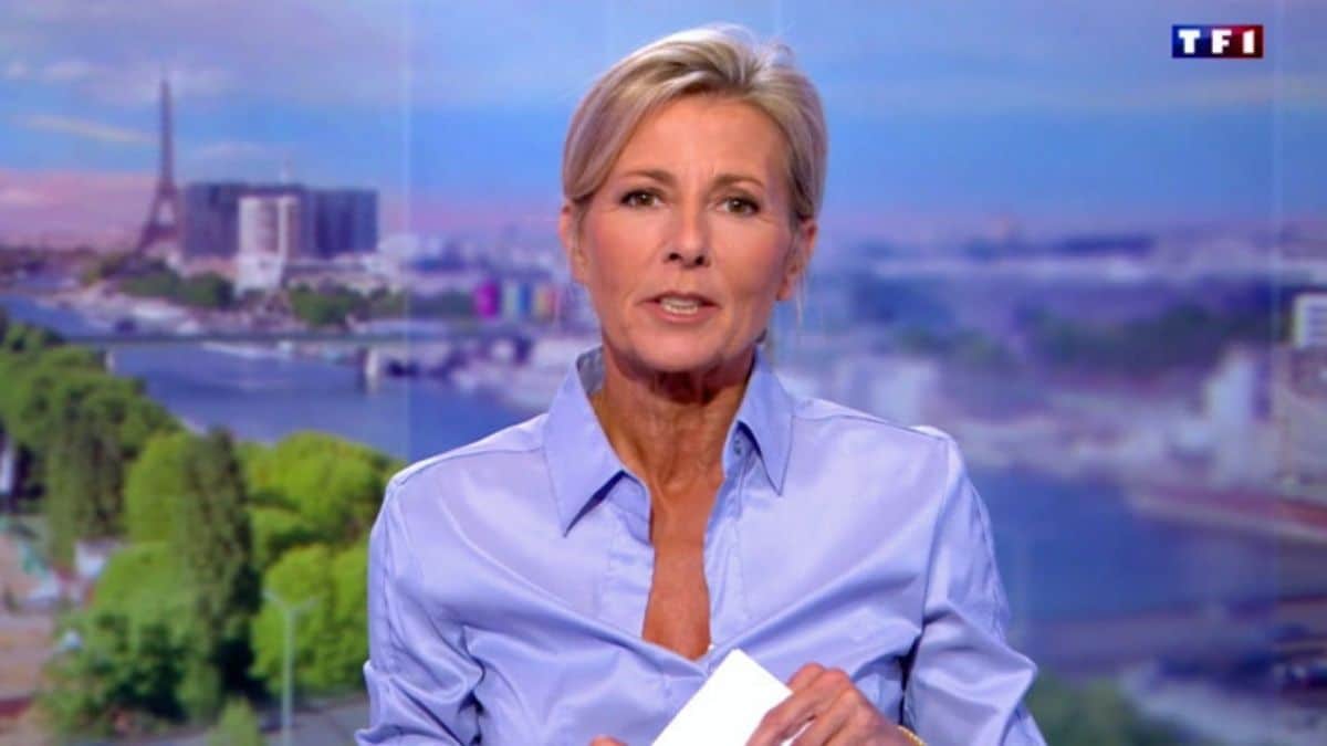 "The older you get, the more you need to wear light make-up": Claire ...
